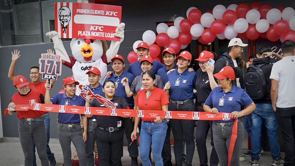 KFC inaugura su local 171 en Plaza Norte Loja - Info Loja